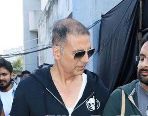 Akshay Kumar Hair Transplant – Truth Behind the Rumors